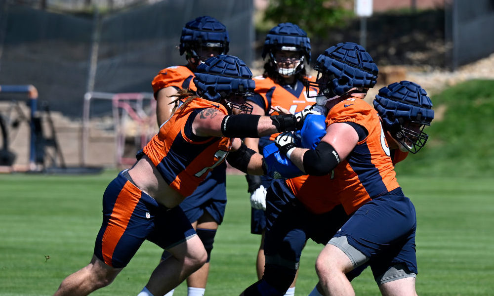 Broncos possible O-line starters catch up with Stokley and Zach